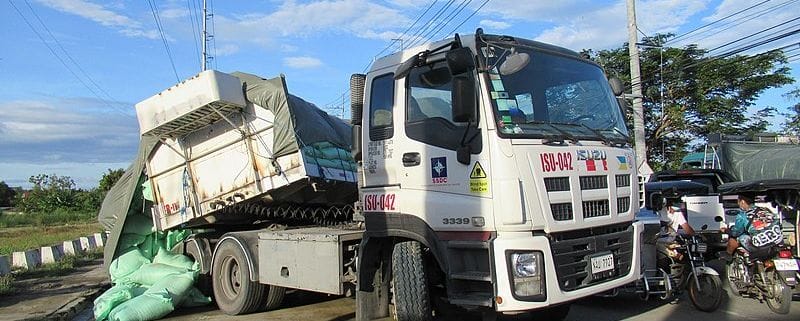 Navigating Liability: A Deep Dive into Multi-Vehicle Truck Accidents ... Navigating Liability: A Deep Dive into Multi-Vehicle Truck Accidents ...